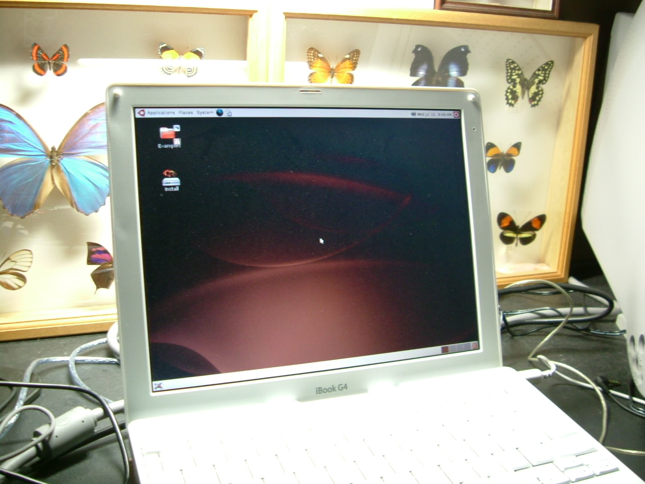 十色図鑑: iBook G4でUbuntu Linux